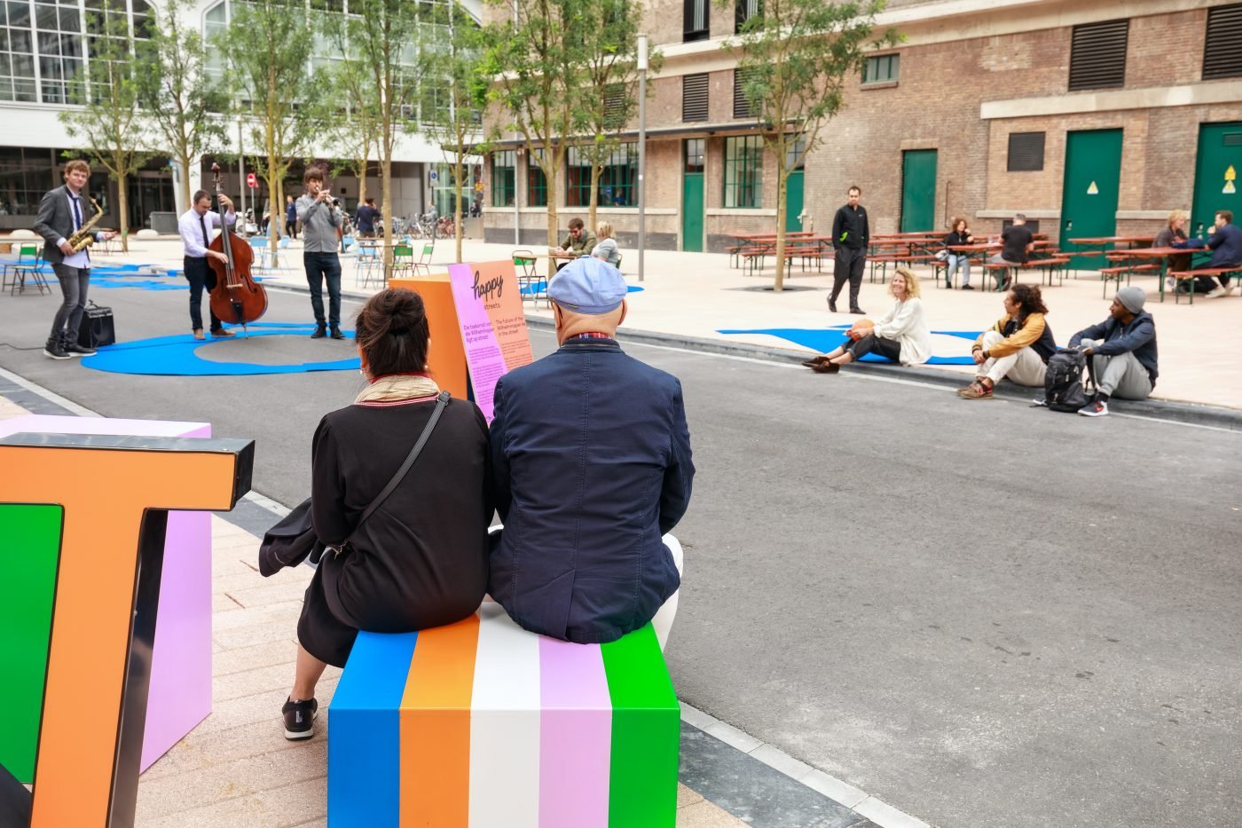 Rotterdam Urbanists Invite High-Rise Neighbors To Come Out And Play ...