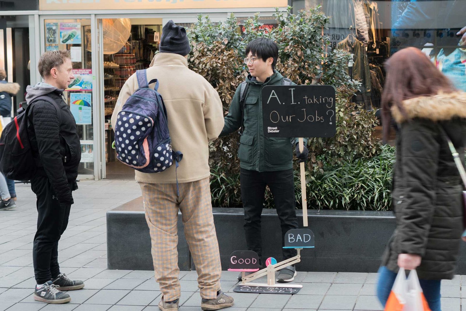 Street Debater Promotes Conversations Between Urbanites — Pop-Up City