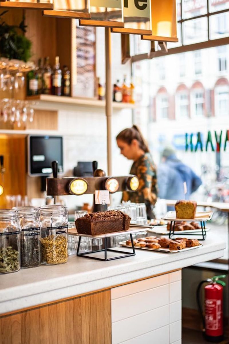 Amsterdam Café Turns Into Cocktail Bar After Dark — Pop-Up City